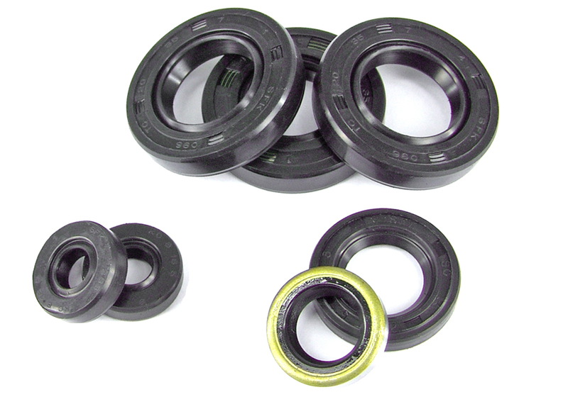 TECNIUM Engine Oil Seals Set - buy cheap FC-Moto