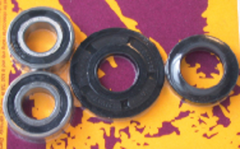 PIVOT WORKS Front Wheel Bearings And Seals Kit - buy cheap FC-Moto