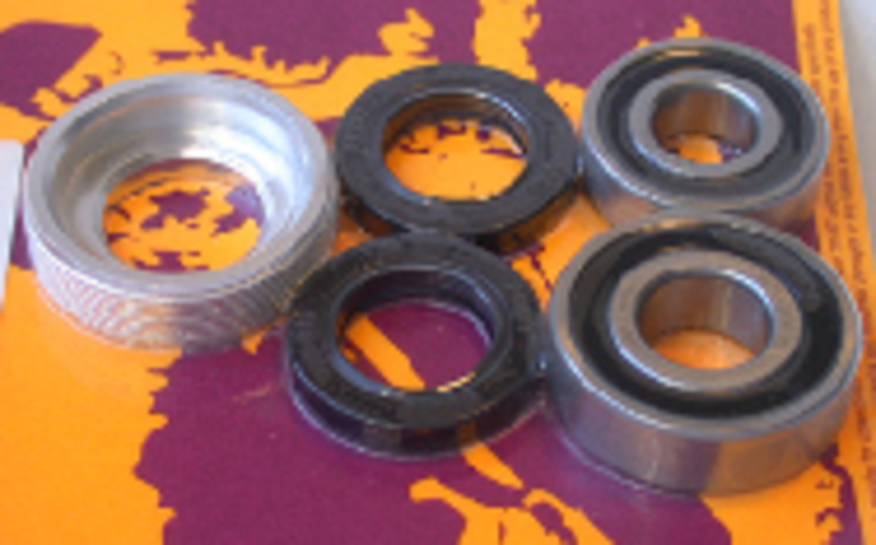 PIVOT WORKS Rear Wheel Bearings And Seals Kit - buy cheap FC-Moto